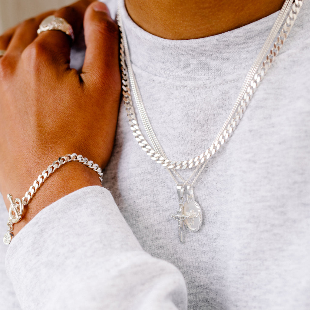 Mini Curb Chain Crucifix